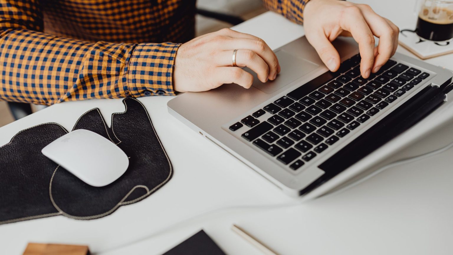 Lean Six Sigma : Quelles sont les différences entre le Lean Manufacturing et le Lean Management ...